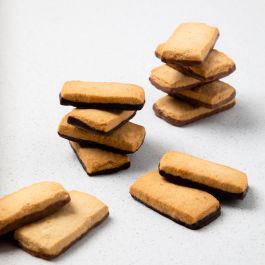 Big Island Candies | Macadamia Nut Shortbread - Milk Chocolate Layer